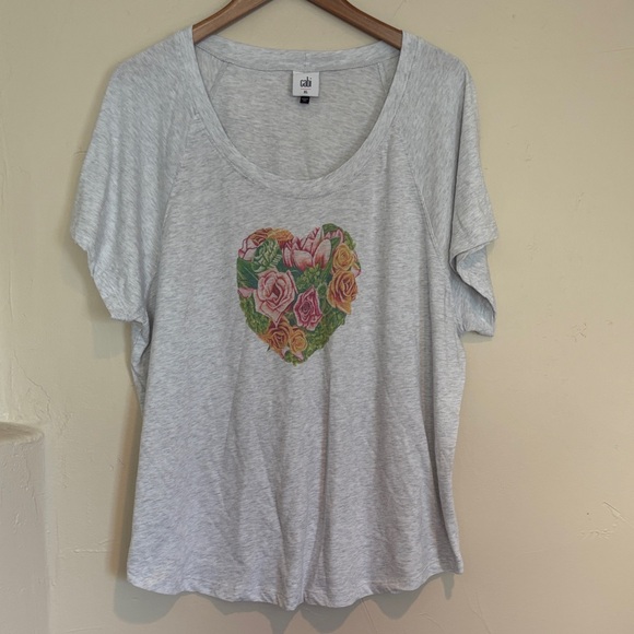 CAbi | Tops | Cabi Botanica Heathered Gray Tee With Floral Heart Design ...